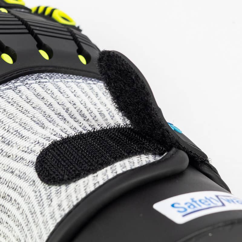 Safetyware IMP01 Impact Resistant Gloves: Greasy and Oily Grip ...