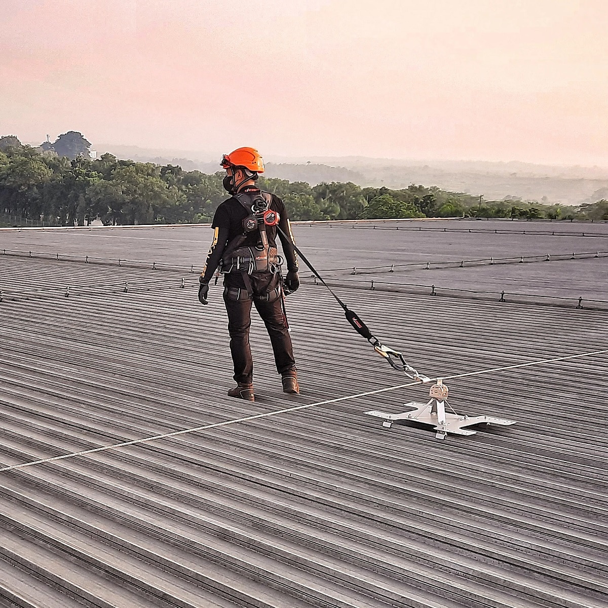 Permanent Fall Protection Systems | Horizontal & Vertical Lifeline ...