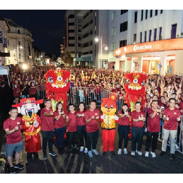 2500人聚土库街迎兔年 5公里新春跑全场红彤彤 - Safetyware Group